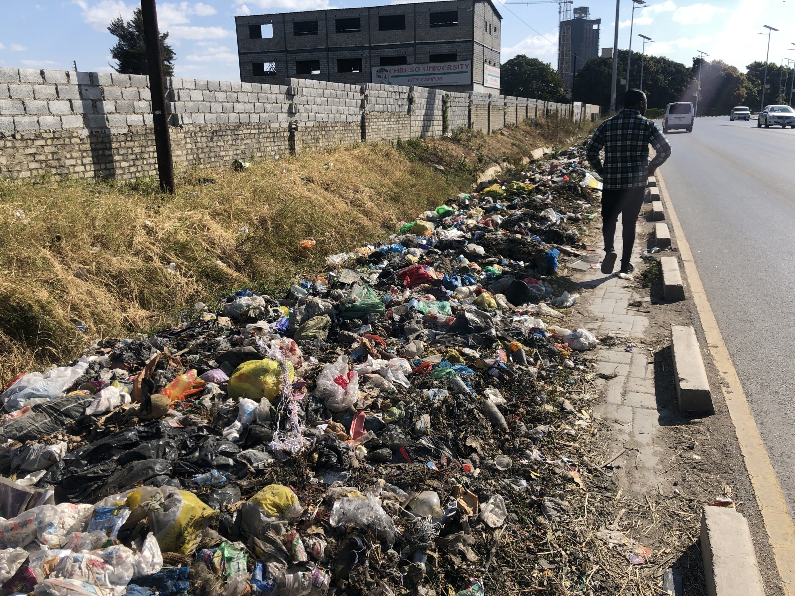 Garbage concern sparks urgent action in Kalingalinga - Lusaka Star